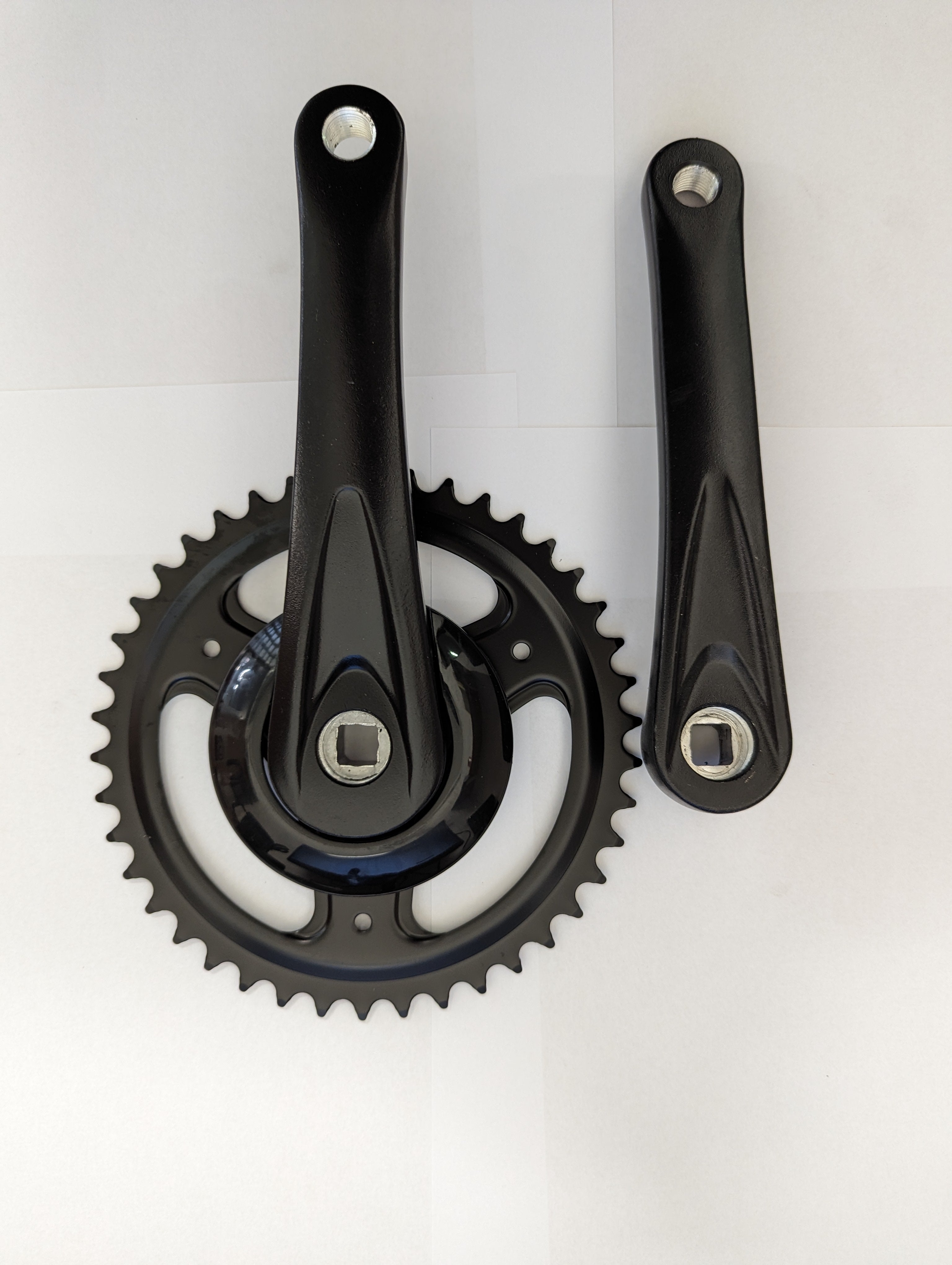 Single chainring with 42 teeth, square taper– Lectronbikes.com